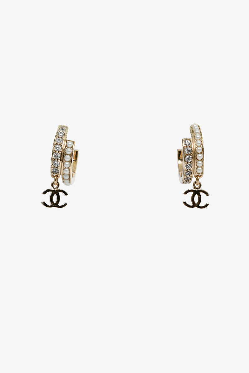 Chanel™ 2022 Champagne Gold Toned Faux Pearl CC Hoops – Lux Second Chance